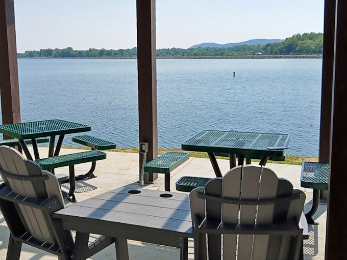 The kind of waterfront dining room where sandwiches somehow taste better and conversations flow easier.