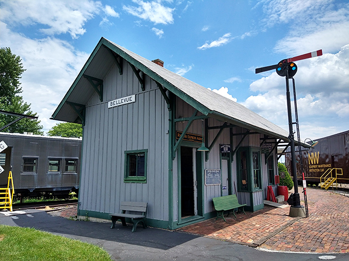 All aboard for nostalgia! The Bellevue train depot whispers tales of travelers past while inviting new explorers to discover its charm.