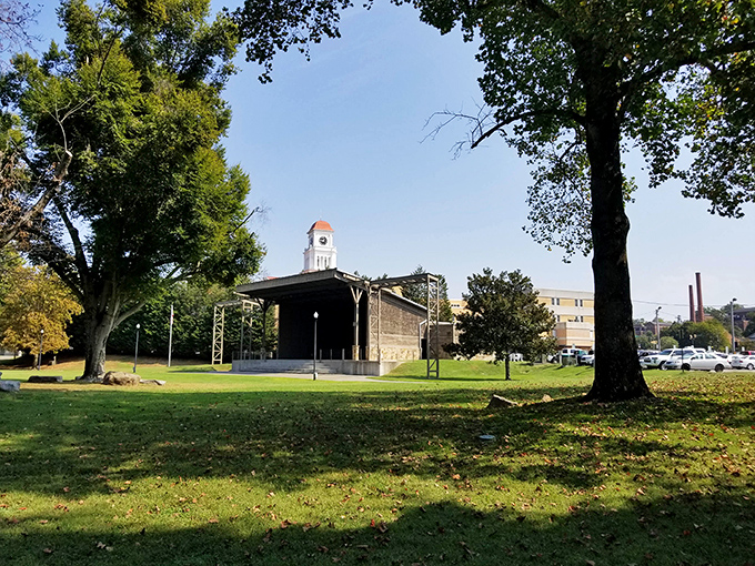 This charming park pavilion looks like it's auditioning for a Norman Rockwell painting&mdash;just add a community band and some homemade lemonade.