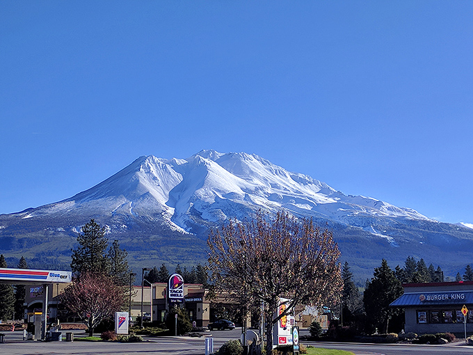 Mount Shasta plays backdrop to downtown, where rush hour means waiting for one car to pass.