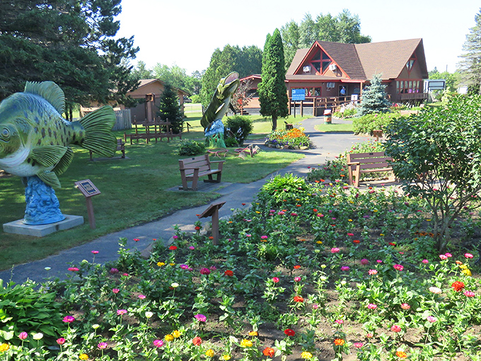 The Fishing Hall of Fame gardens are so meticulously maintained, even non-anglers find themselves wandering through this shrine to all things finned and scaled.