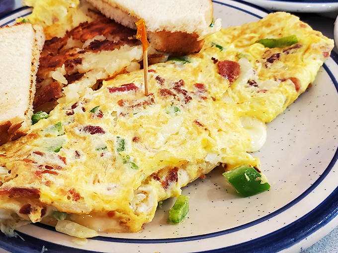 This Western omelet doesn't just speak to you&mdash;it serenades you with perfectly melted cheese and vegetables that still have some fight left in them.
