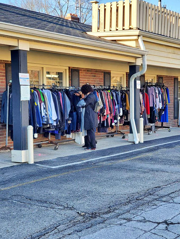 Even the parking lot becomes a runway when you're hunting for designer steals.