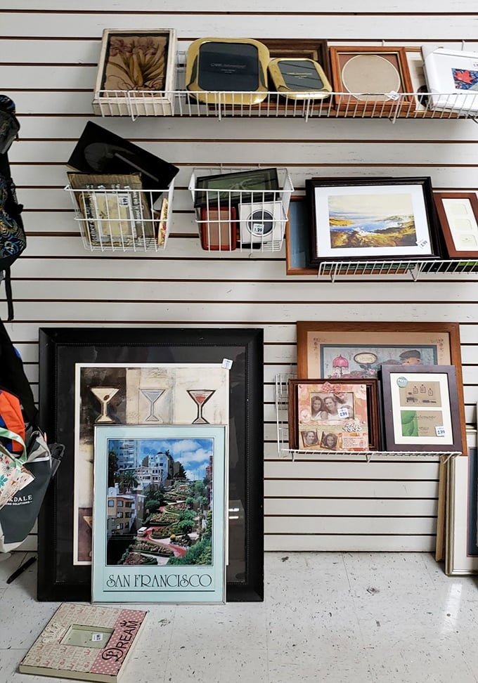 Wall art waiting for its second act—that San Francisco print might be just what your guest bathroom has been missing all along.