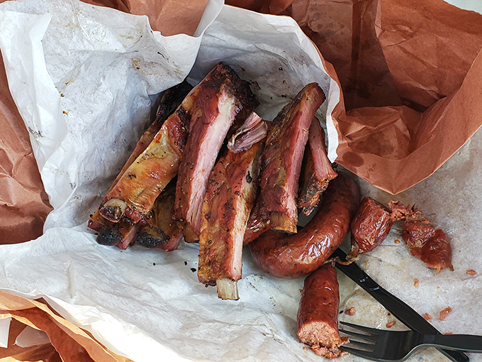 These mahogany-colored ribs don't fall off the bone &ndash; they make you work for happiness, and it's worth every tug.