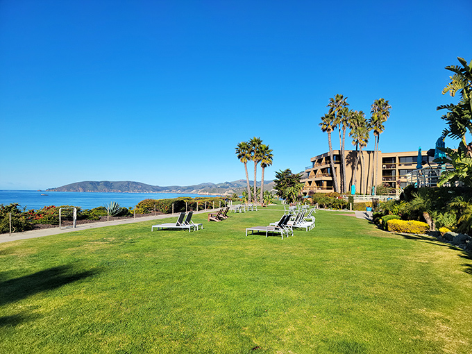 The Cliffs Hotel's lawn chairs aren't just seats &ndash; they're front-row tickets to nature's greatest show, complete with palm trees standing like exclamation points.