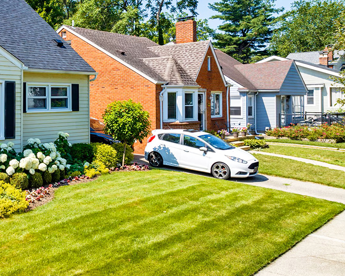 These aren't Ferndale's Victorian "Butterfat Palaces," but similar well-maintained homes that capture small-town America's pristine charm.