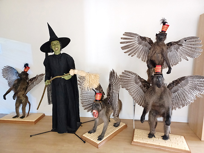 Those flying monkeys still give me the same chills they did in 1969.