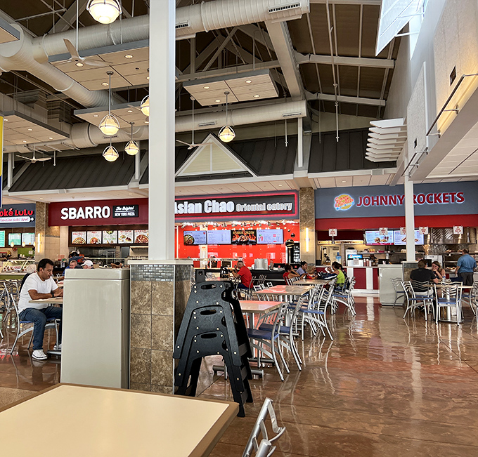 The food court&mdash;that magical place where shopping warriors refuel before conquering the next round of stores and sales.