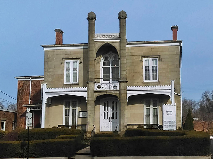 This stately mansion doesn't just have curb appeal&mdash;it has "stop your car and stare" appeal. Architectural eye candy at its finest!