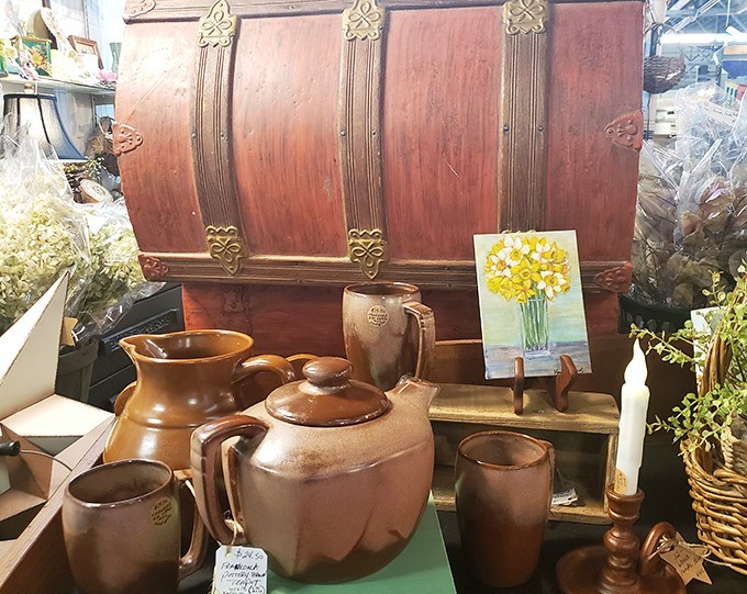 Earthenware with earthy charm &ndash; these pottery pieces have survived decades to bring rustic elegance to your morning coffee ritual.