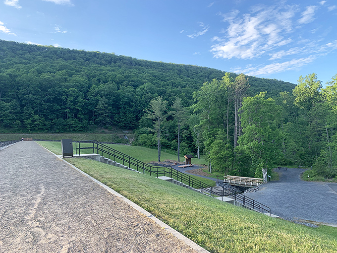 Infrastructure never looked so good. This dam overlook provides both function and fantastic views of Poe Valley's verdant hillsides.