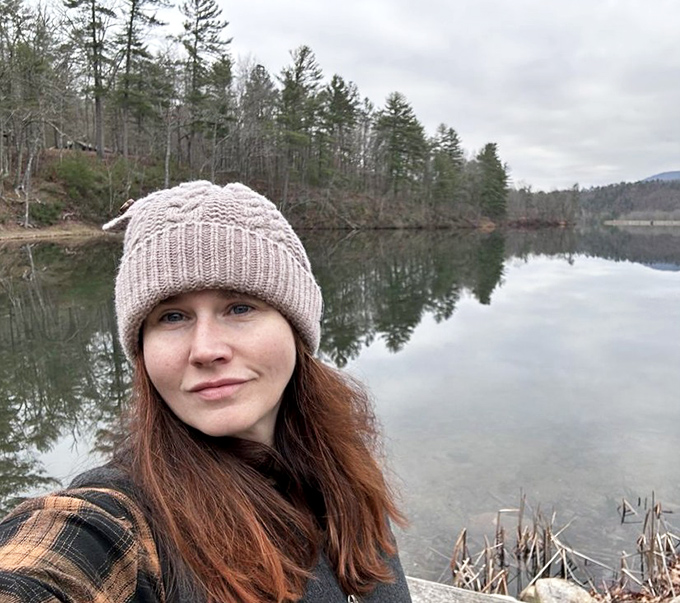 A peaceful winter moment by the water's edge, where the stillness speaks volumes. Some places just have a way of restoring your soul.