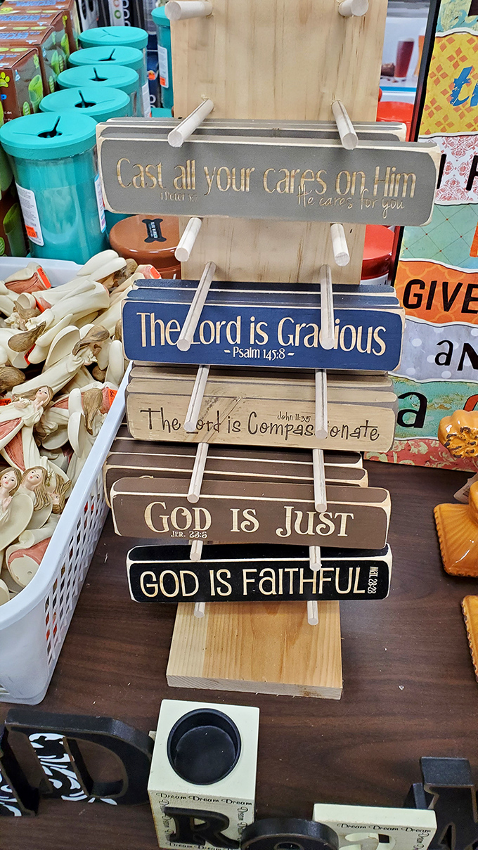 Inspirational signs that won't break the bank. Faith-based decor that costs less than Sunday brunch but lasts considerably longer.
