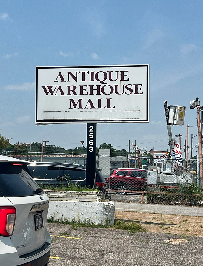 The no-nonsense sign at Antique Warehouse Mall says it all. No fancy frills, just 10,000 square feet of pure treasure hunting.