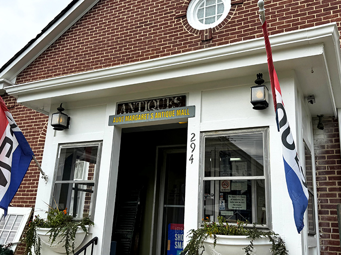 This charming brick building with patriotic flair welcomes antique lovers like an old friend's front porch.