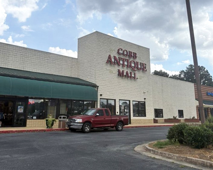 Cobb Antique Mall's simple brick facade hides a treasure trove that rivals Ali Baba's cave.