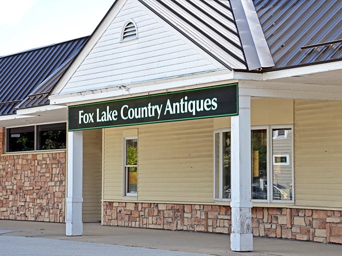 Country charm with a side of bargains. Fox Lake's white facade keeps its treasures secret until you step inside.