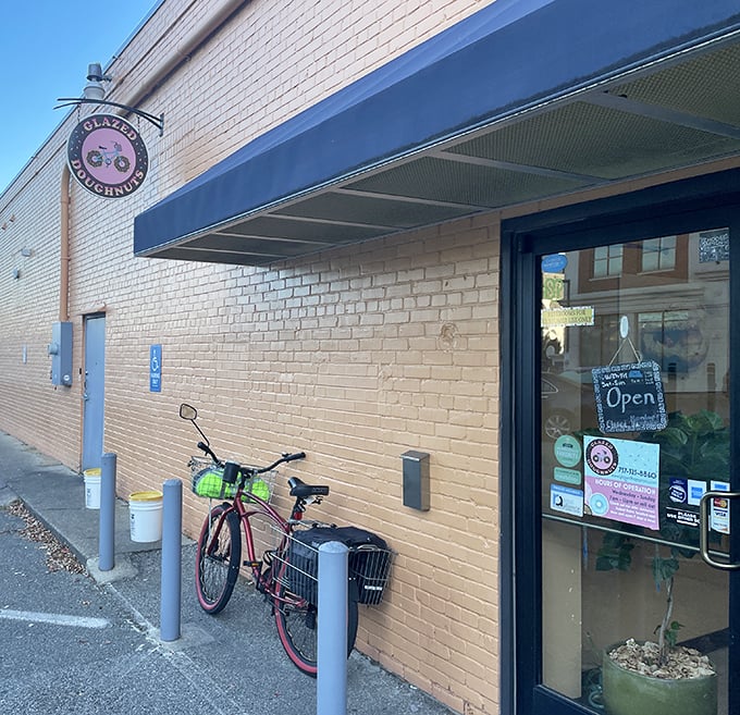 The brick and glass combo gives this place that perfect blend of urban sophistication and comfort.