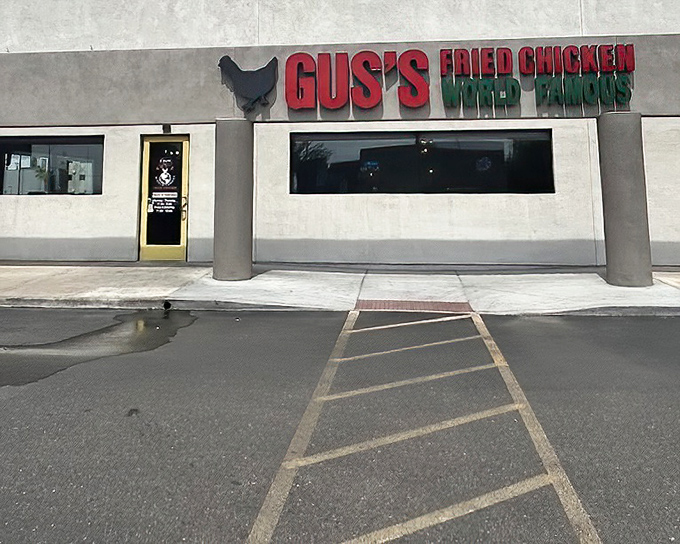 Gus's keeps it simple with that classic storefront look, but inside they're crafting seriously spicy chicken perfection.
