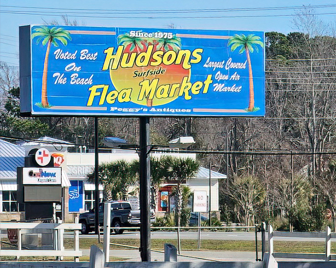 Since 1975, this beachside bazaar has been the perfect pit stop between sun and shopping.