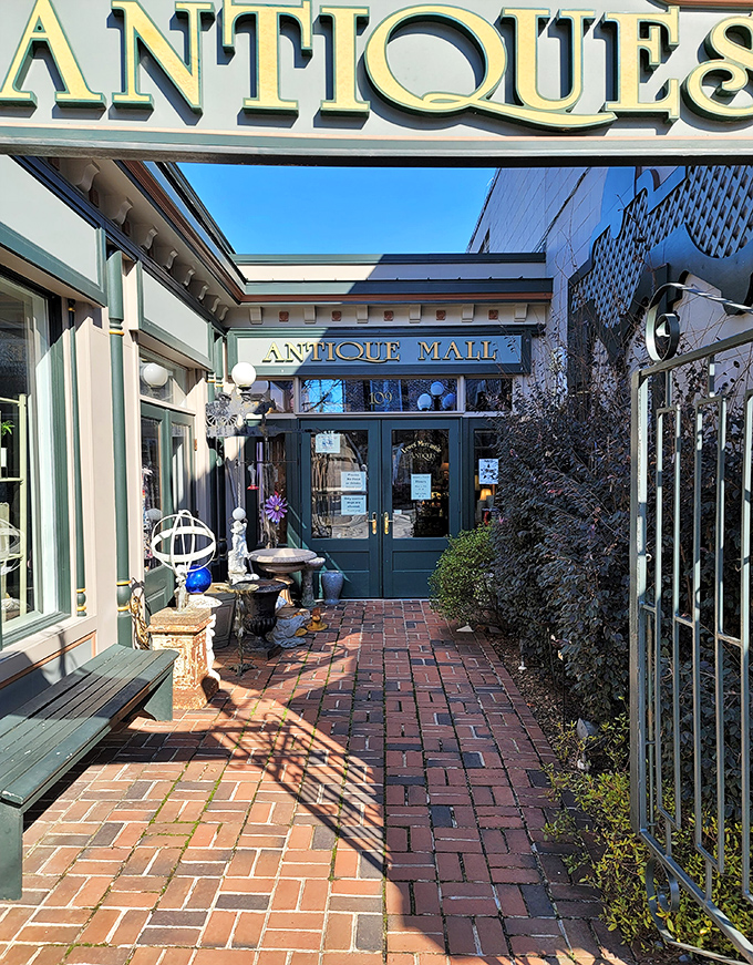 Lewes knows how to do elegance right, and this antique mall proves it beautifully.
