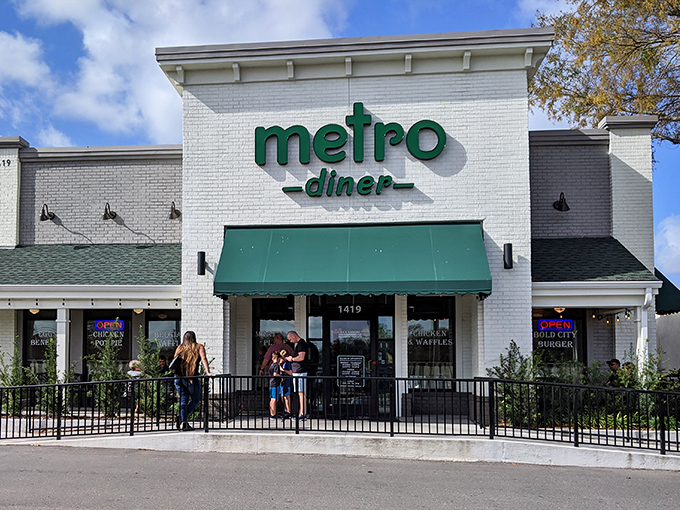 Clean lines and classic diner vibes - Metro Diner proves that sometimes modern meets timeless perfectly on one plate.