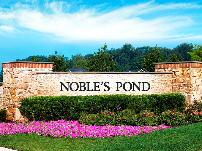 Noble's Pond announces itself with floral flair&mdash;where retirement communities and garden shows have a beautiful intersection.