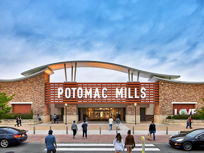 Potomac Mills' impressive entrance sign stands like a retail monument. Virginia's largest outlet mall doesn't do anything small!