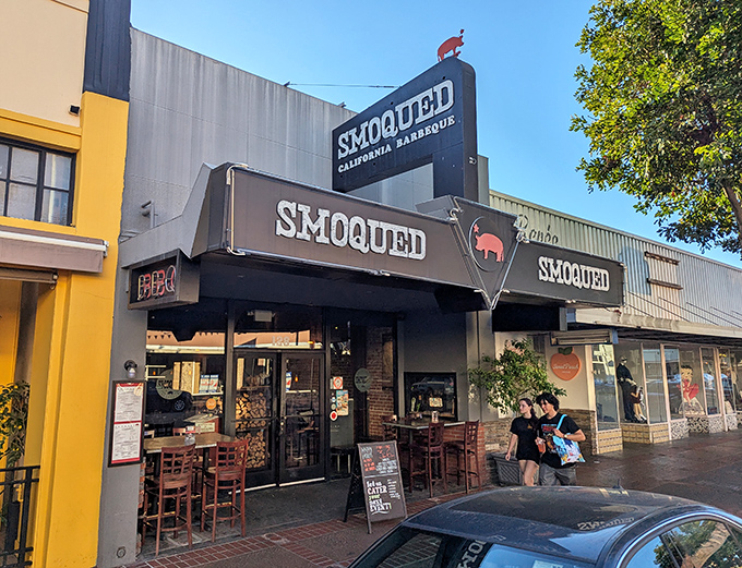 Modern meets traditional at this sleek spot where industrial chic serves up seriously smoky comfort food classics.