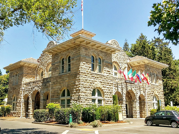 Wine country sophistication meets small-town warmth in Sonoma's beautifully preserved stone courthouse square.