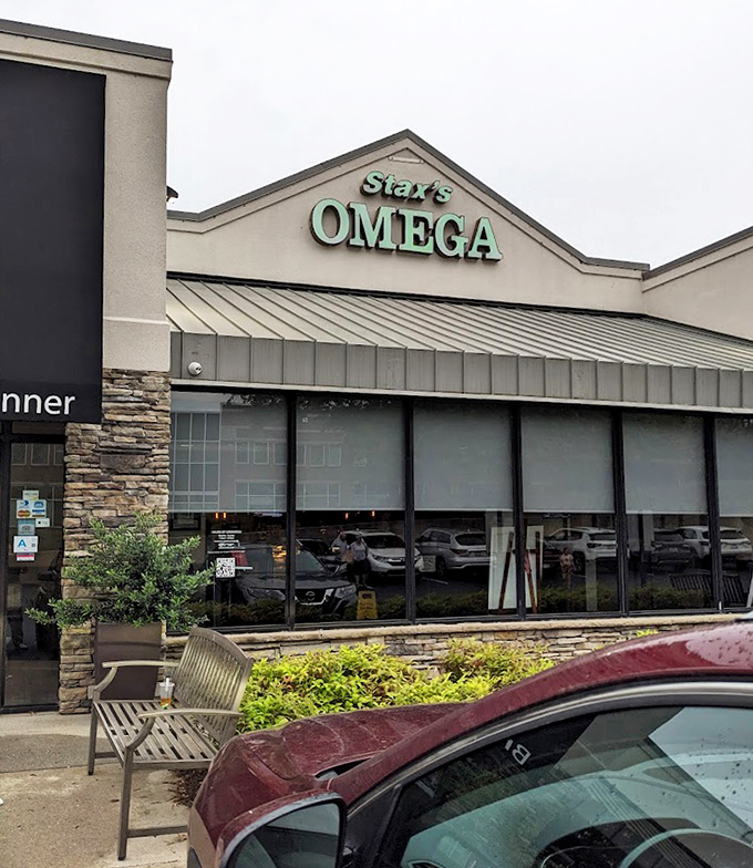 Modern shopping center location, timeless diner comfort - sometimes the best surprises hide in plain sight.