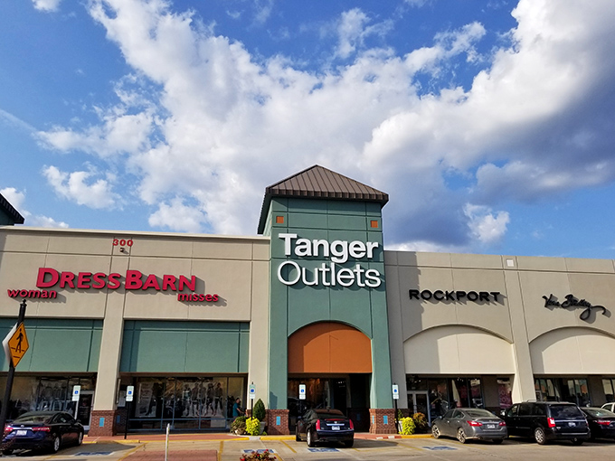 Tanger's outdoor design lets you breathe fresh Ozark air while hunting for those perfect bargains.