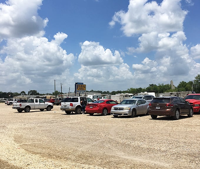 When parking lots look like this, you know you've arrived at Louisiana's ultimate flea market destination.