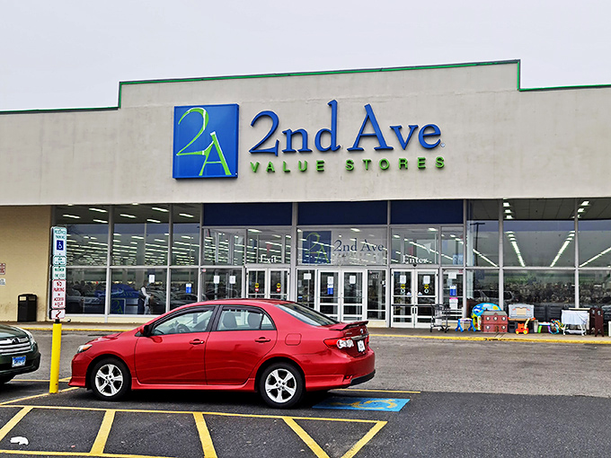 That red awning becomes a beacon of hope for anyone tired of paying full retail prices for everything.