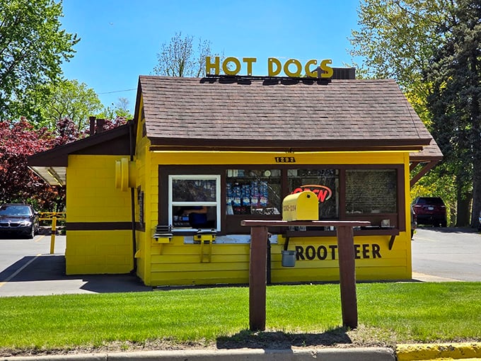 When a building practically glows with happiness, you know the food inside matches that infectious energy.