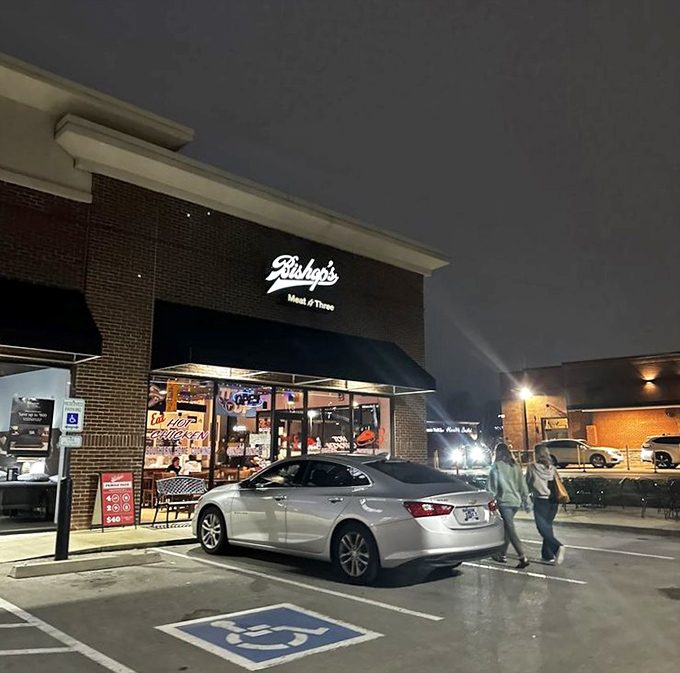 Clean lines and brick elegance hint at the sophisticated spice symphony waiting inside this Franklin favorite.