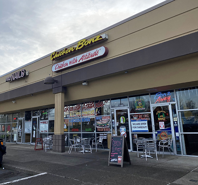 Behind this unassuming storefront lies the kind of chicken that makes vegetarians reconsider.