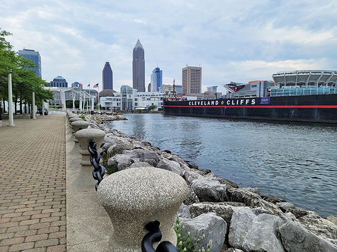 This lakefront city glows with the warm promise of reasonable housing prices and genuine community spirit.