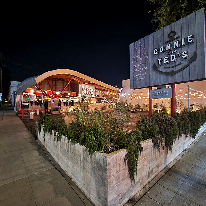 String lights and sophisticated design create magic that would make even the pickiest food critic swoon with delight.