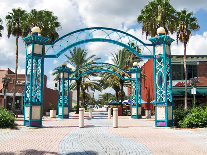 This decorative archway welcomes visitors to Daytona Beach's historic downtown with unmistakable coastal flair.