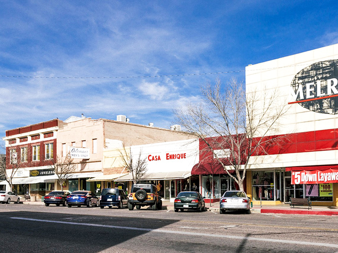 When your neighborhood shopping feels this relaxed, errands become mini-vacations instead of chores.