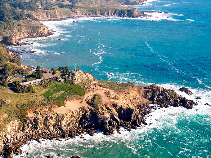 The winding coastal landscape here looks like Mother Nature was showing off her artistic skills.