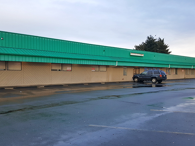 Even on rainy days, Lancaster Flea Market promises indoor adventures and unexpected finds. Oregon's answer to rainy day blues!