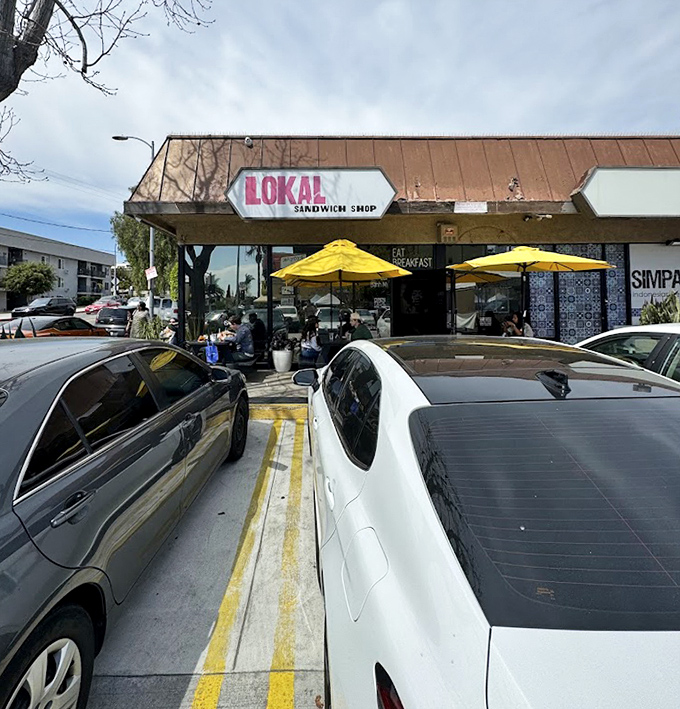 When the parking lot's this full, you know the locals have discovered something truly special here.