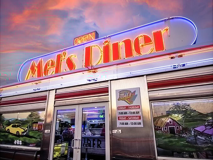 That neon glow isn't just for show &ndash; it's a beacon calling hungry souls to burger paradise.