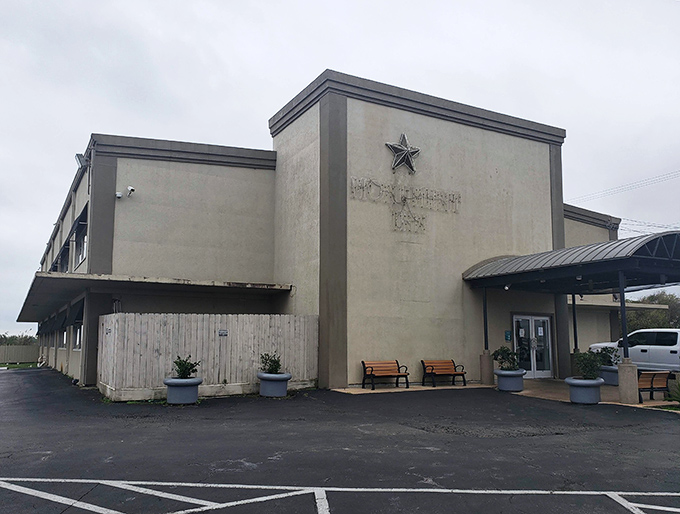 Standing strong against Texas skies, Monument Inn's unassuming exterior is seafood's version of "don't judge a book by its cover."