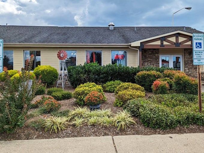 Lodge-style dining where every meal feels like a weekend getaway in the Blue Ridge.