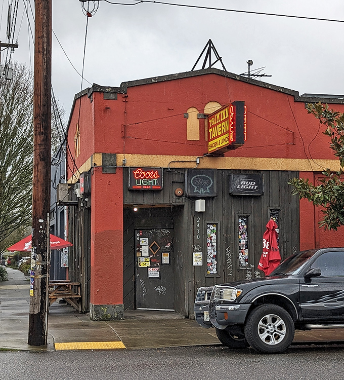 Classic tavern charm meets serious fried chicken - sometimes the best combinations are unexpected.