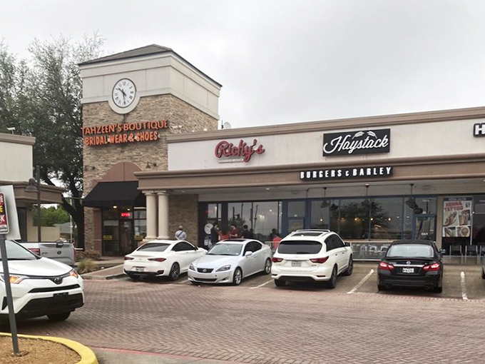 The modern storefront promises Nashville-style heat with that unmistakable Texas hospitality twist we love.